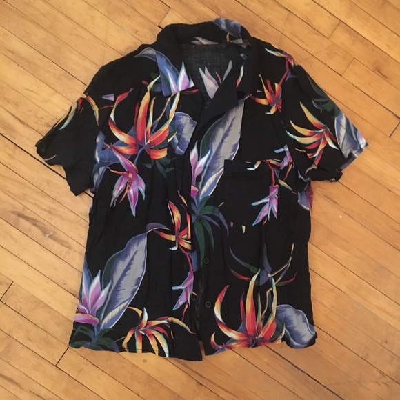 Vintage | Tops | Vintage Tropical Button Up | Poshmark